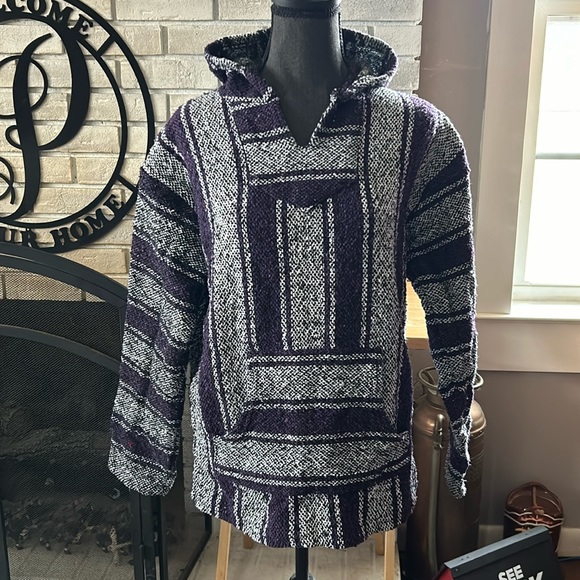 Iguana Jack | Tops | Iguana Jack Drug Rug With Hoodie | Poshmark